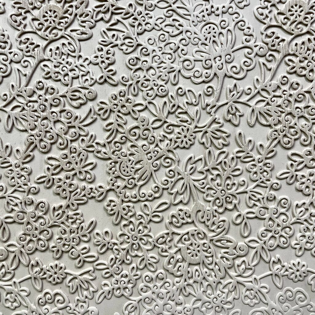 Minnie’s Lace Flowers 12 Rolling Pin – ClayShare Market Place